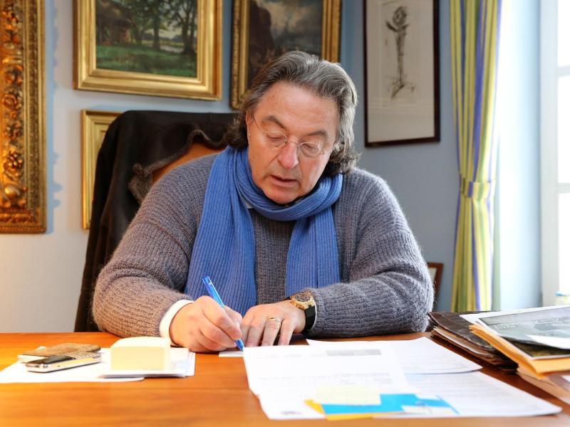 Peter-Michael Diestel: DDR-Hymne statt Klingelton auf Handy