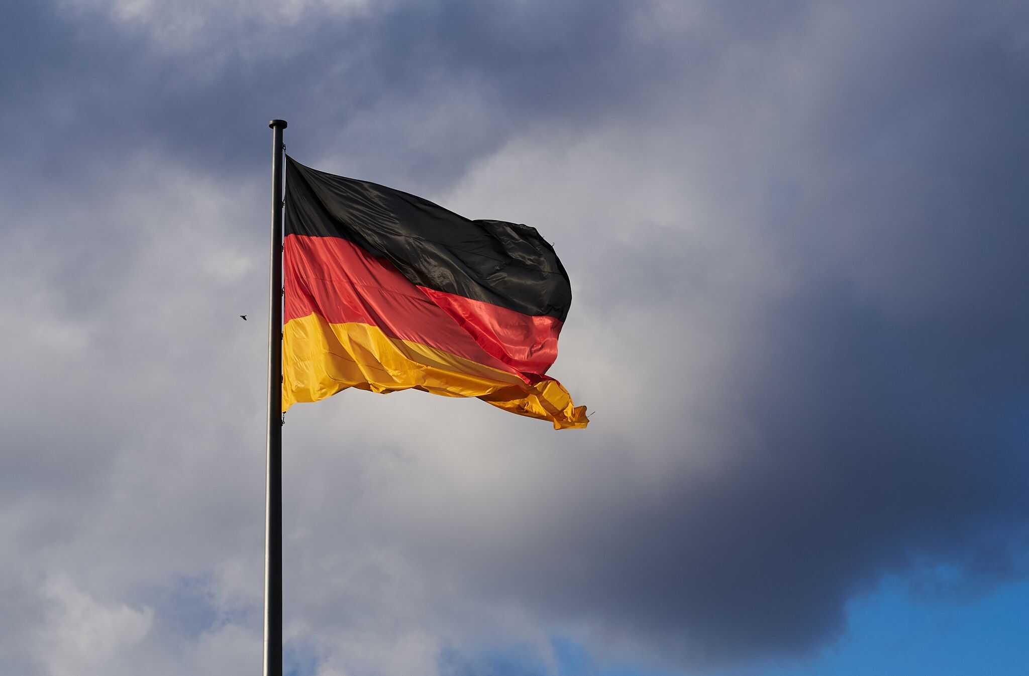 Knappe Mehrheit der Ostdeutschen sieht Einheit als Gewinn