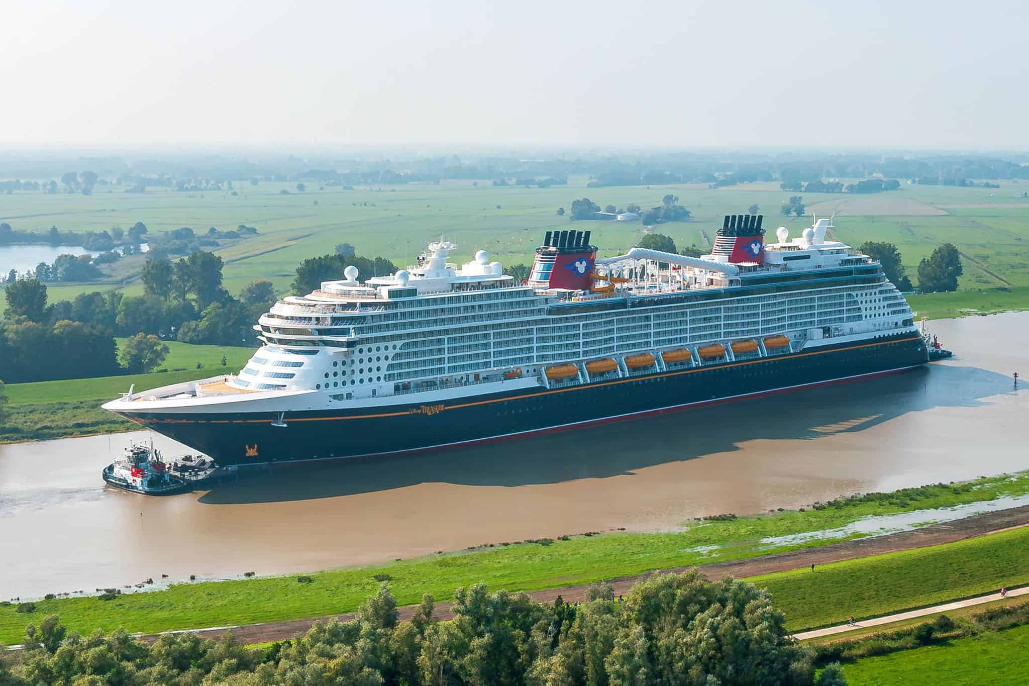 Papenburger Meyer Werft liefert neues Kreuzfahrtschiff an Disney Cruise ...