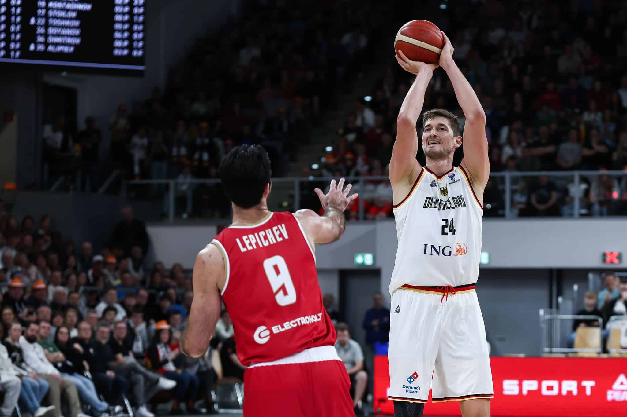 Spektakulärer Transfer: Ex-NBA-Profi Pleiß kommt nach Vechta