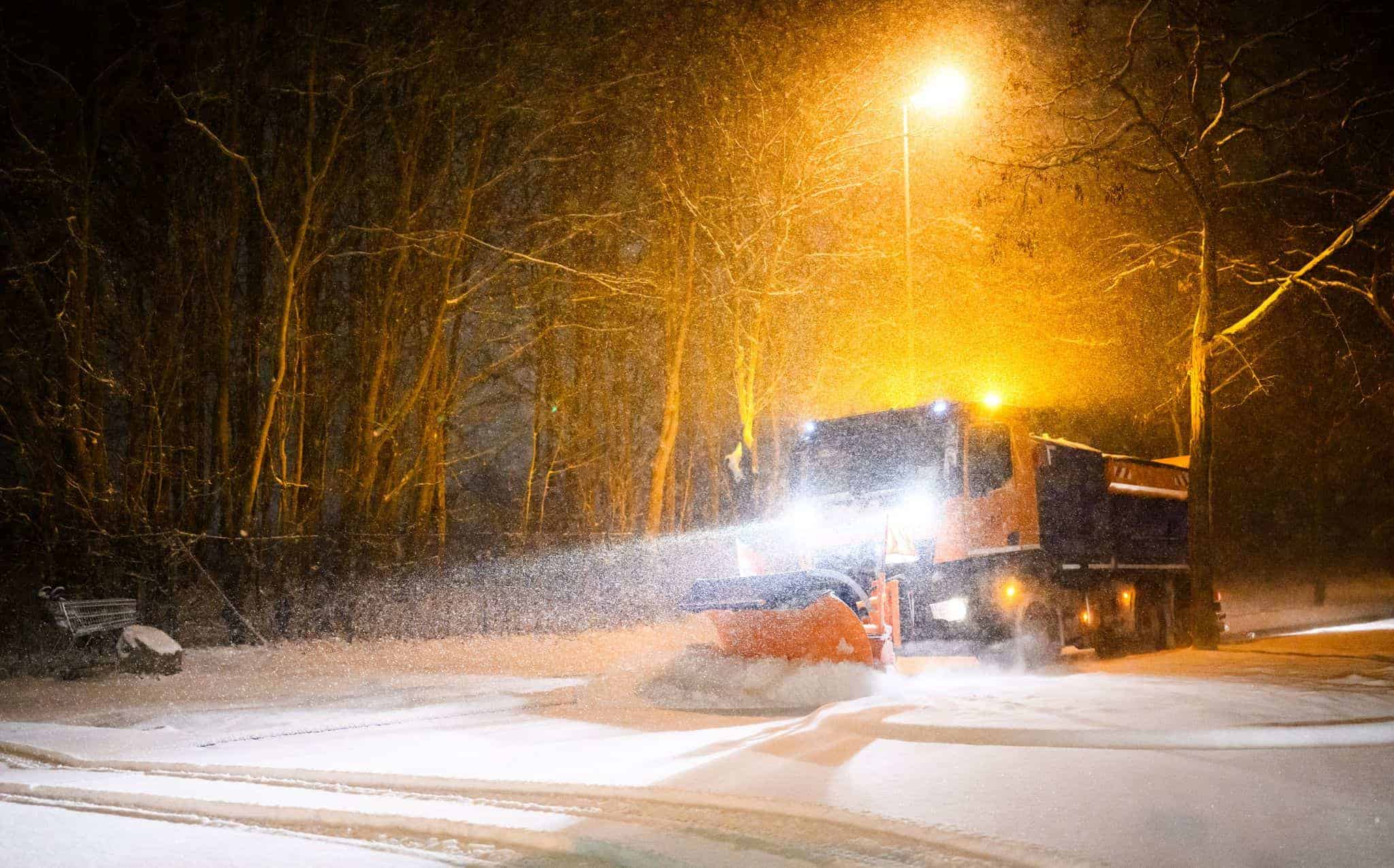 Dutzende Einsätze wegen Schneefalls in Hannover