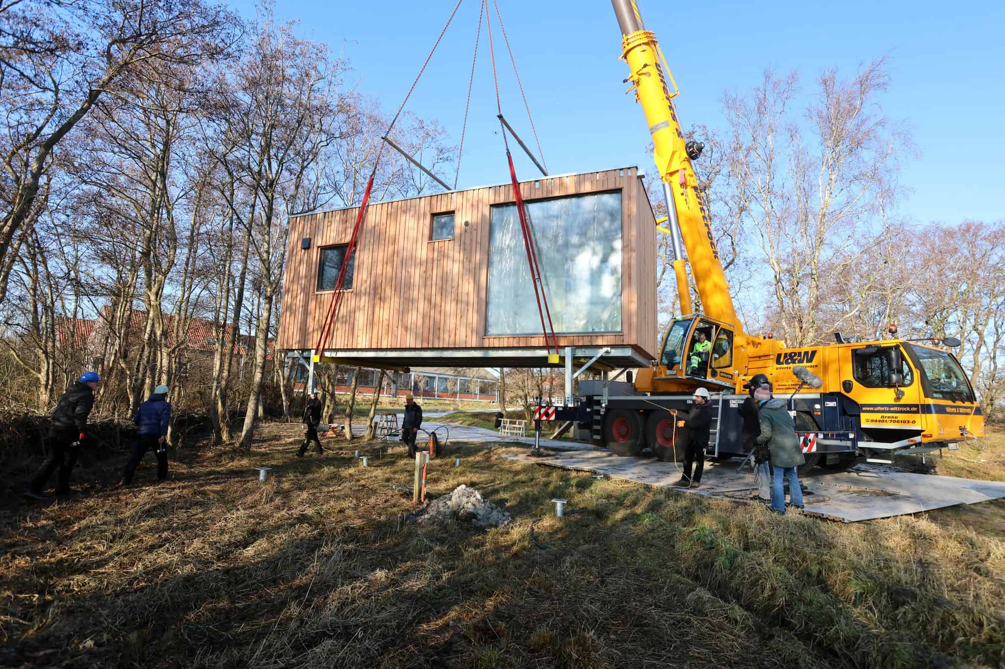 Spiekeroog wächst – Tiny Houses für Insel kommen per Fähre