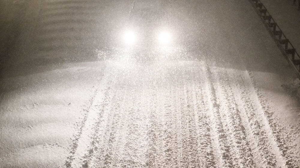 Sturmtief zieht mit viel Schnee übers Land