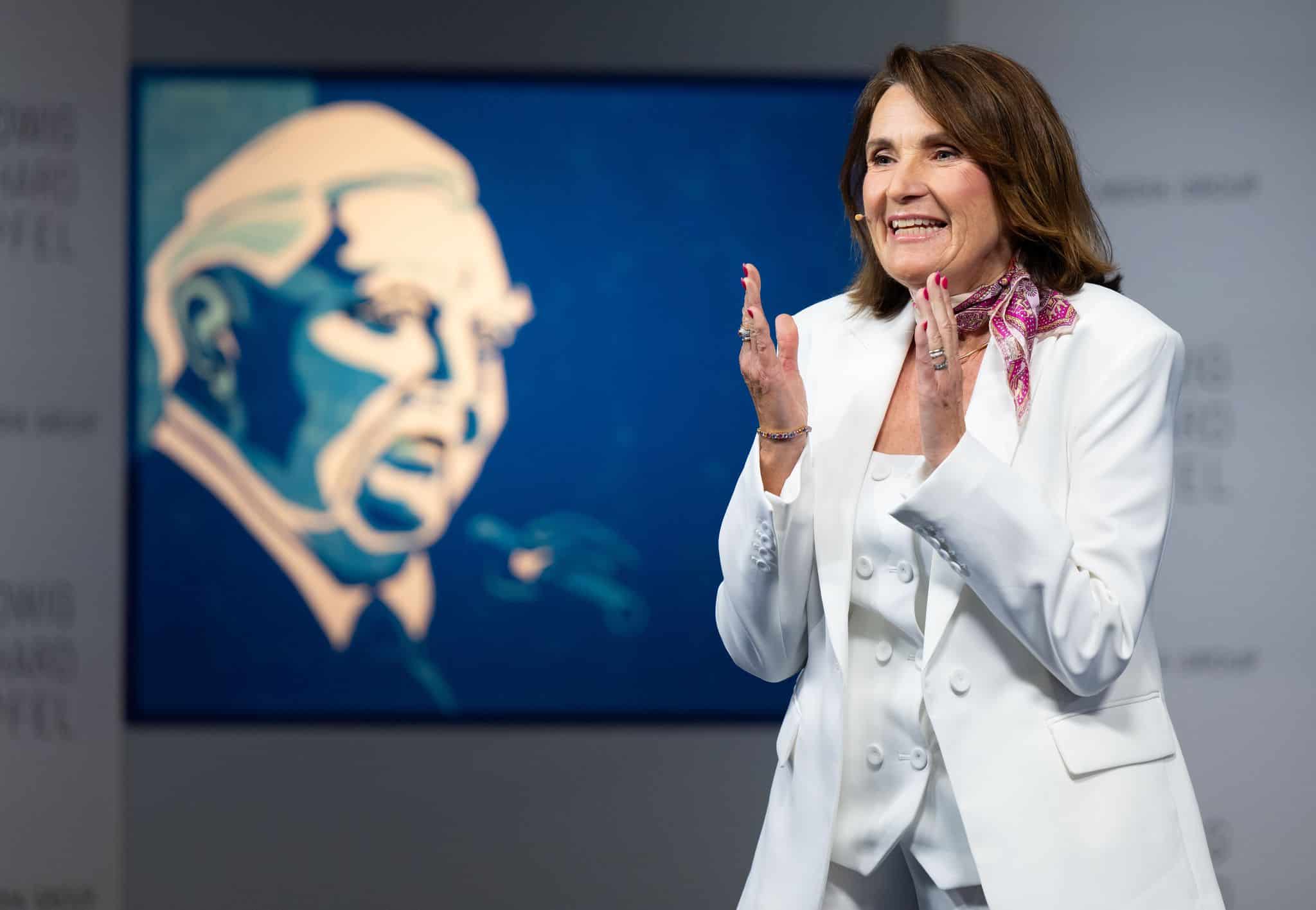 Goetz-Weimer beklagt Diffamierung von Erhard-Gipfel