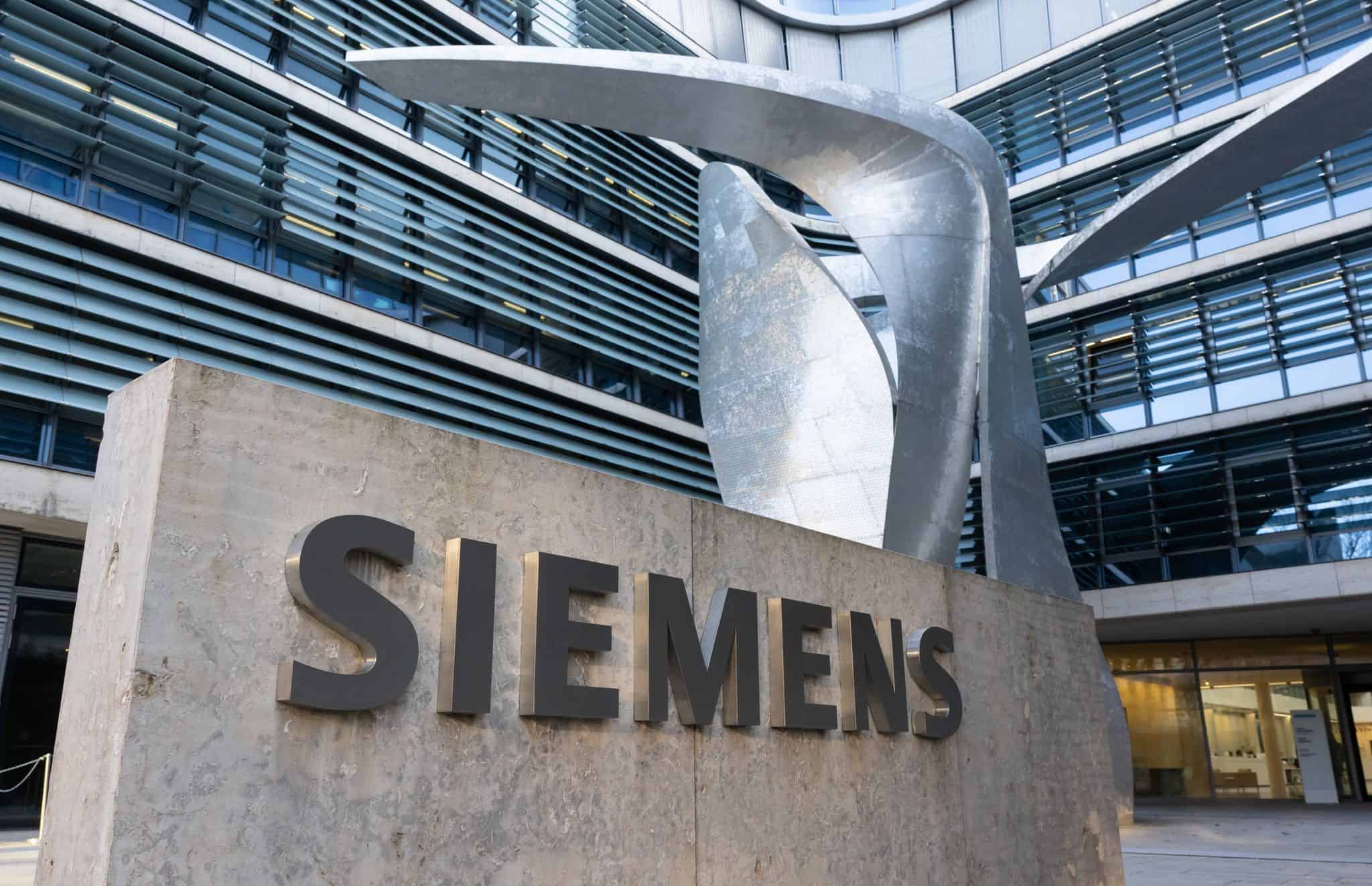 München: Siemens startet stark, Prognose angehoben
