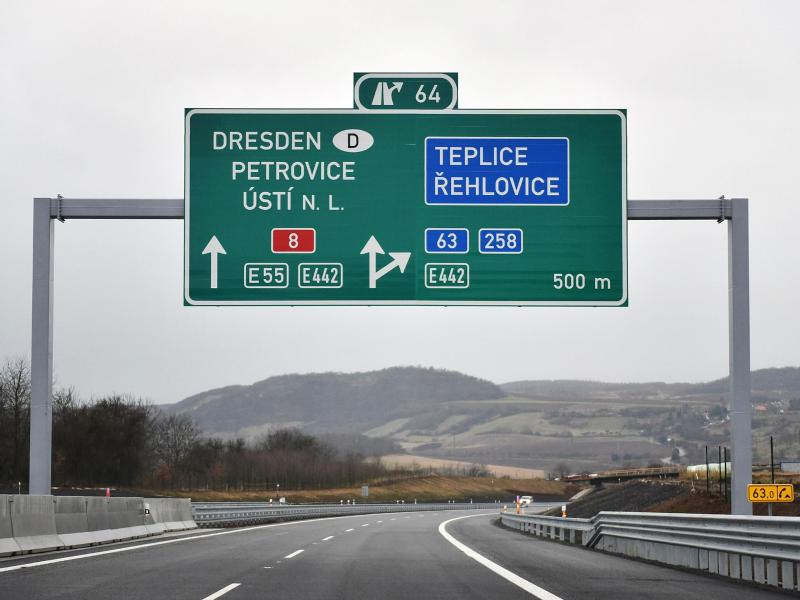 Autobahn Dresden-Prag geht in den Vollbetrieb