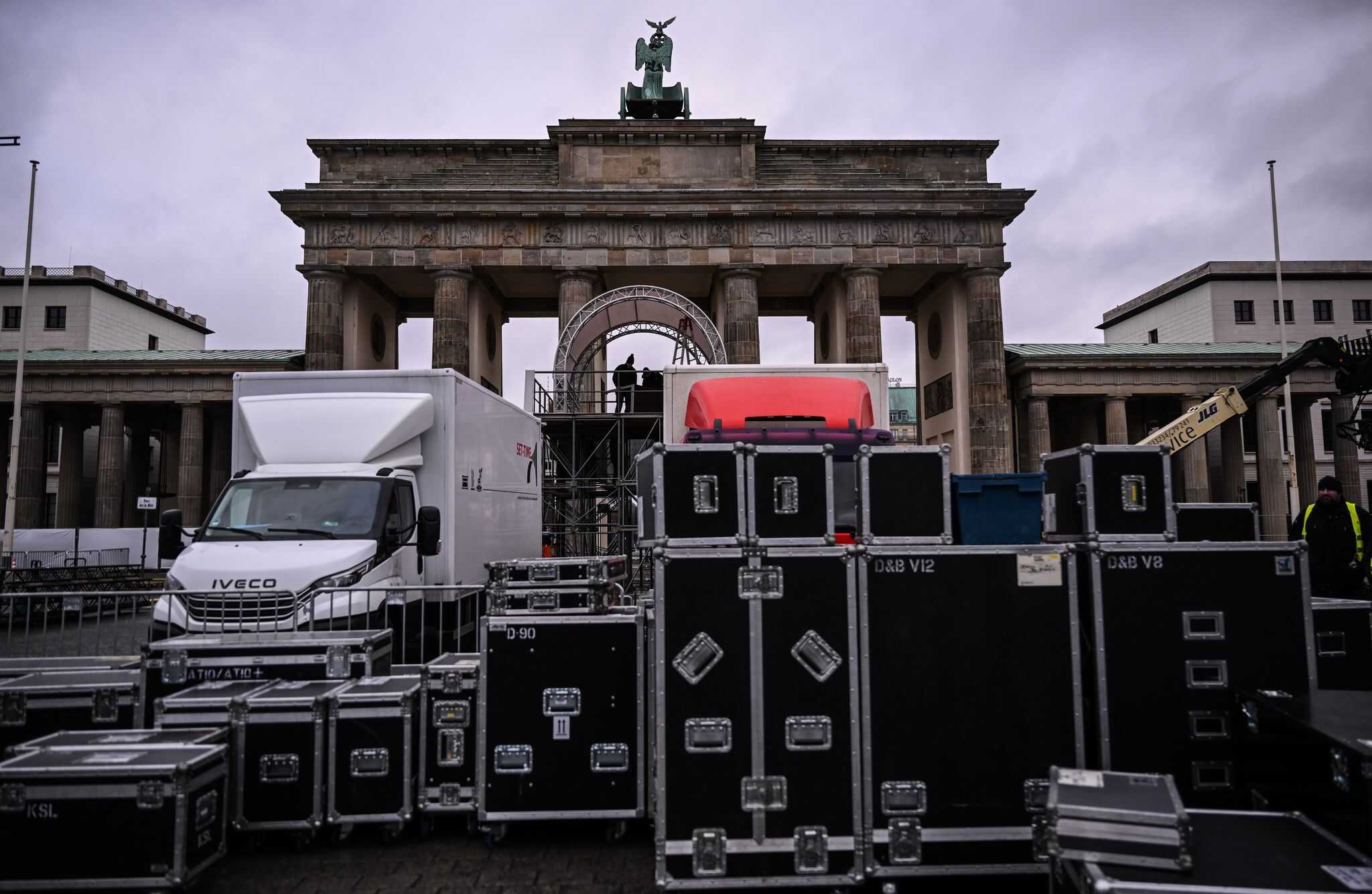Silvester in Berlin: Zwei Partys, ein Böllerverbot