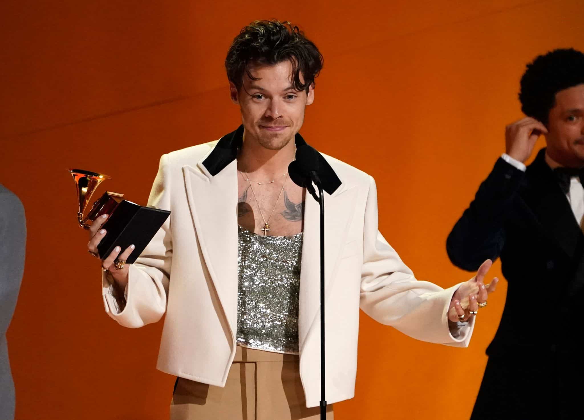 Harry Styles kündigt neue Musik an