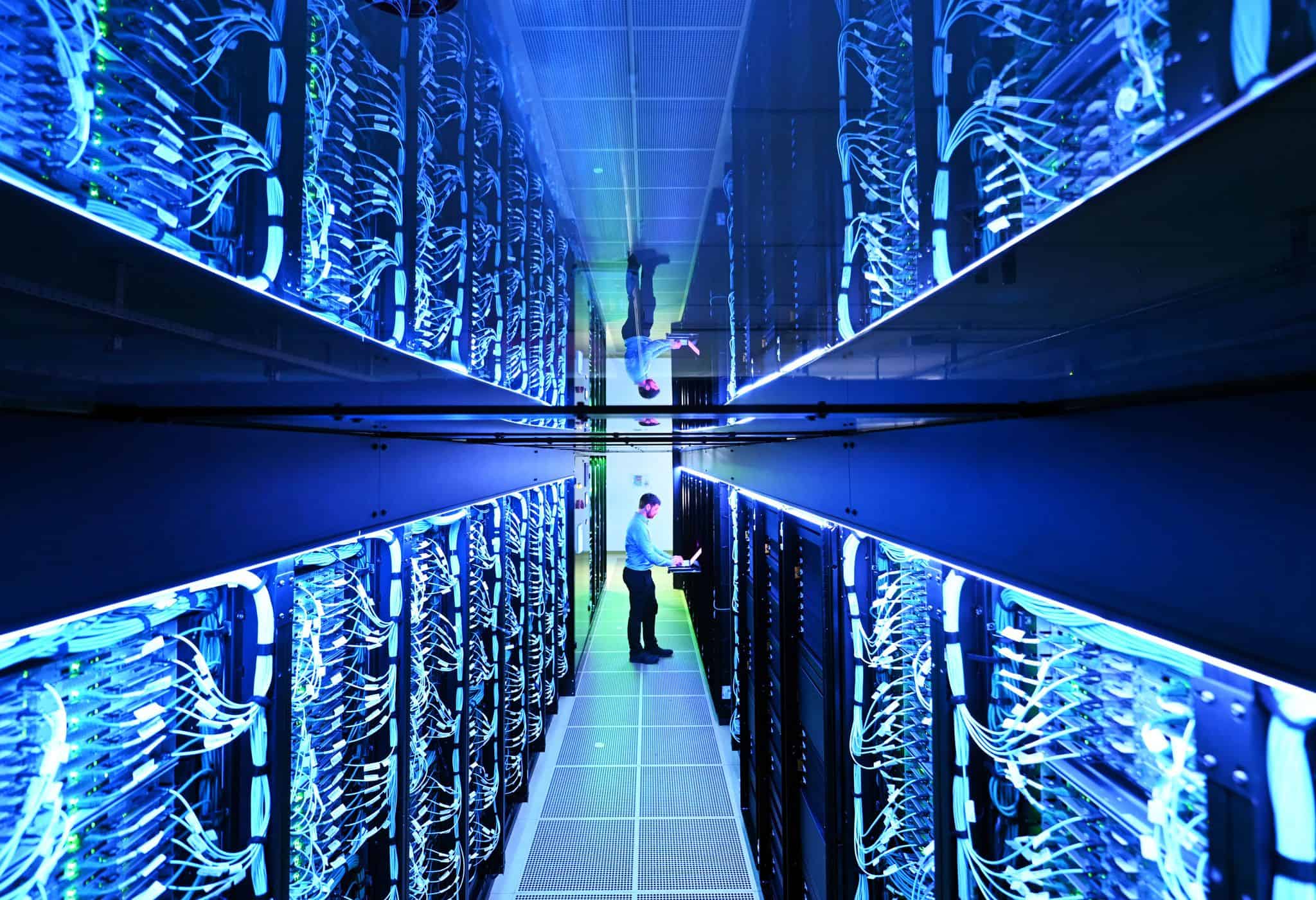Sachsen baut Superrechner für KI-Projekte und Fachkräfte