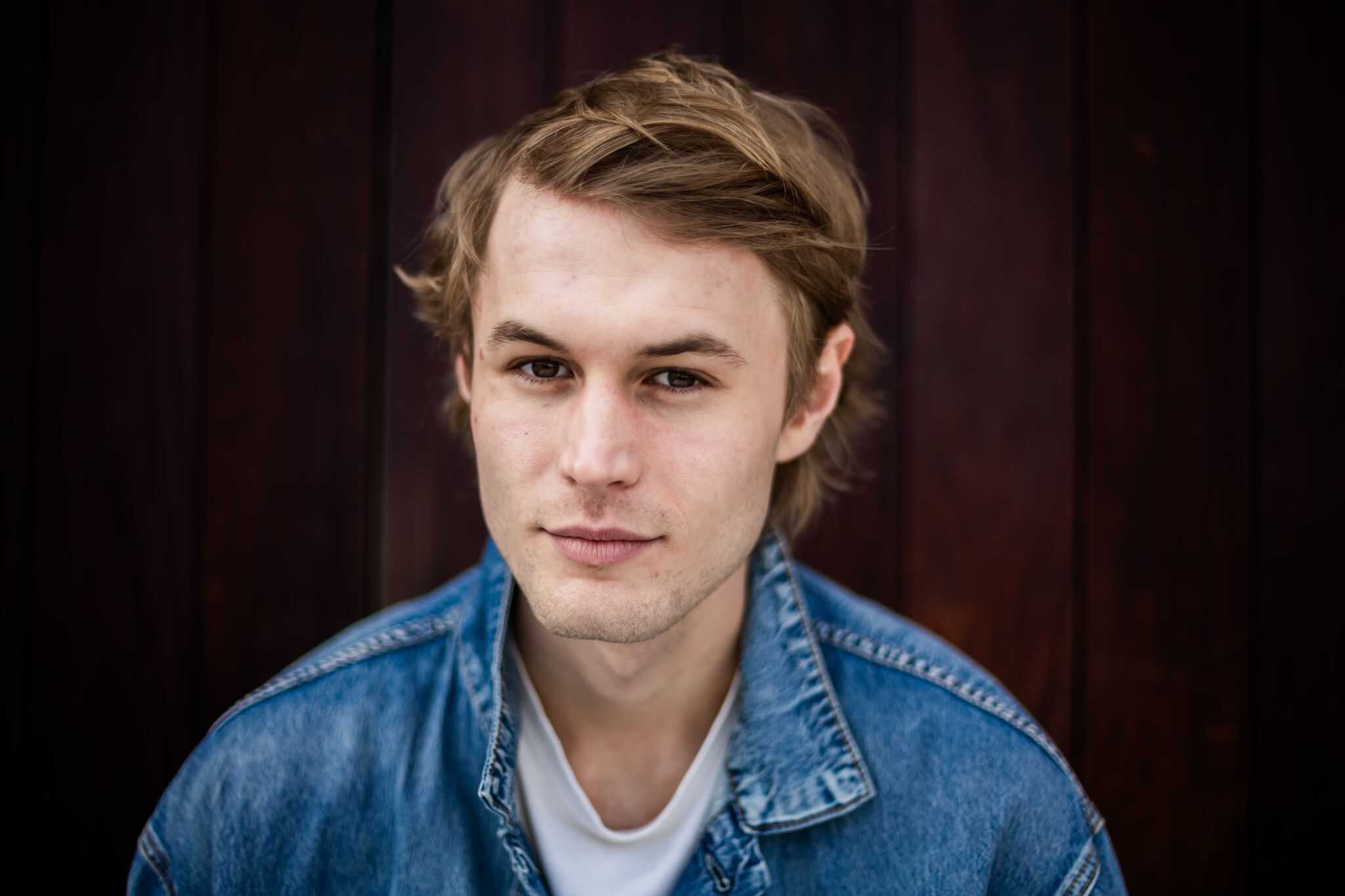 Ludwig Simon en el rodaje con su padre Devid Striesow